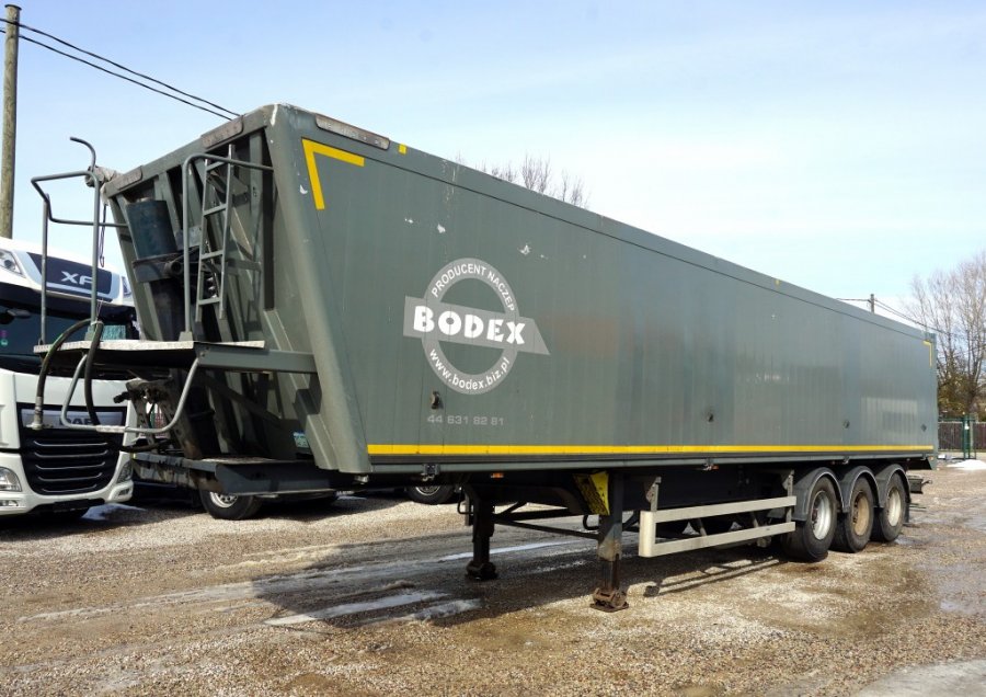 BODEX KIS3WA 53m3 - Puspiekabes - Z-truck - Komerctransporta tirdzniecība