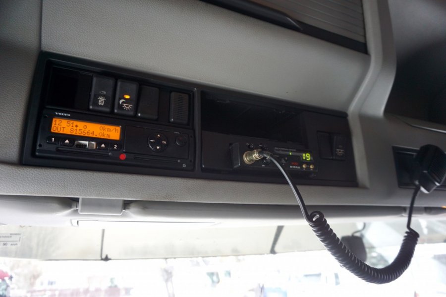 VOLVO FH13 460 Euro5 Full ADR - Tractors - Z-truck - Sale of commercial ...